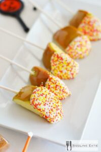Mini Caramel Apple Pops - Sizzling Eats