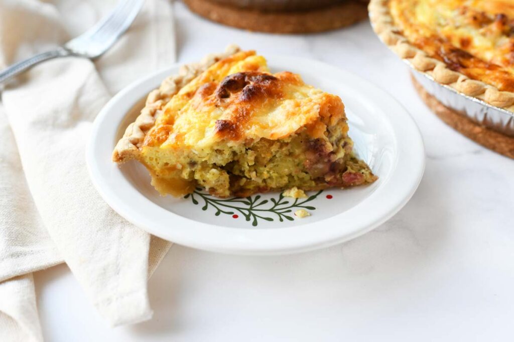 Thanksgiving Leftovers Quiche Recipe - Sizzling Eats