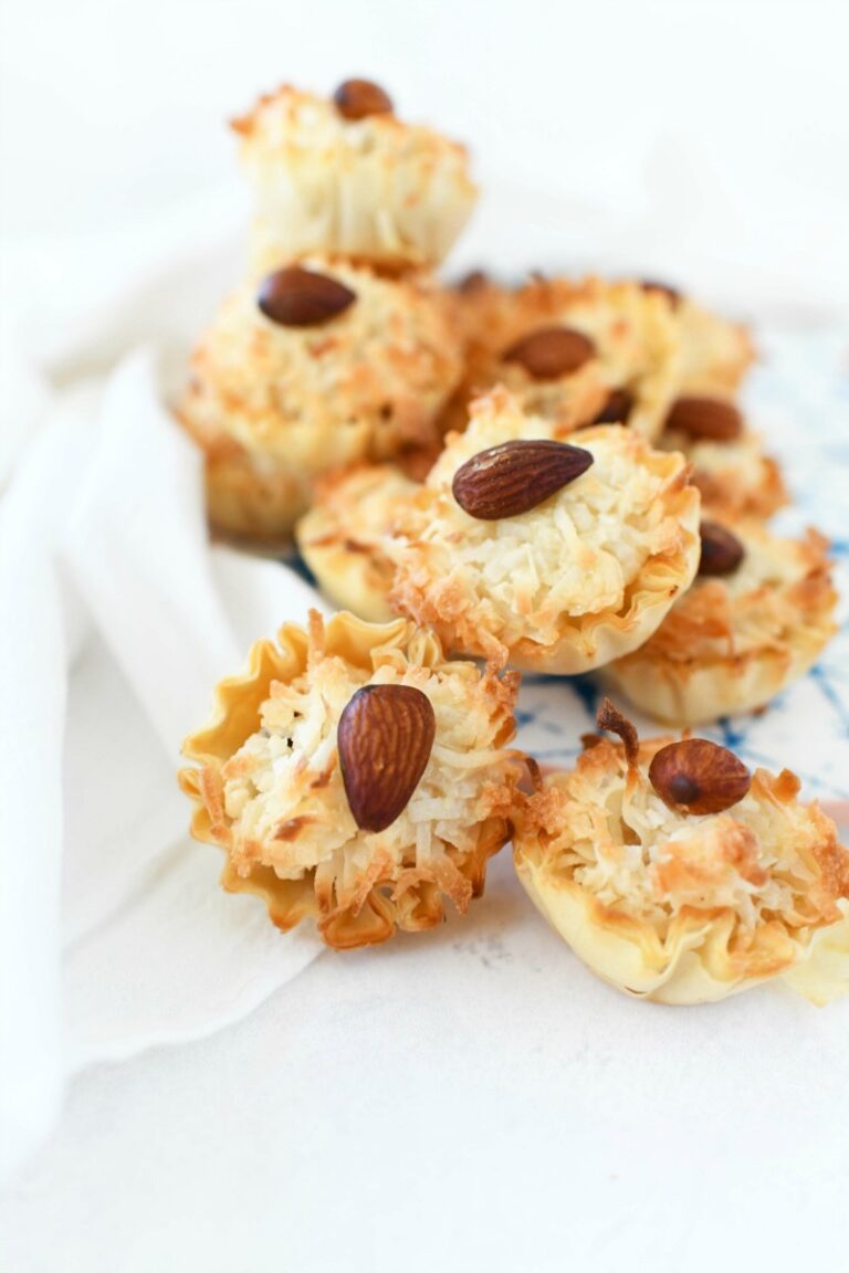 Coconut Macaroon Bites - Sizzling Eats