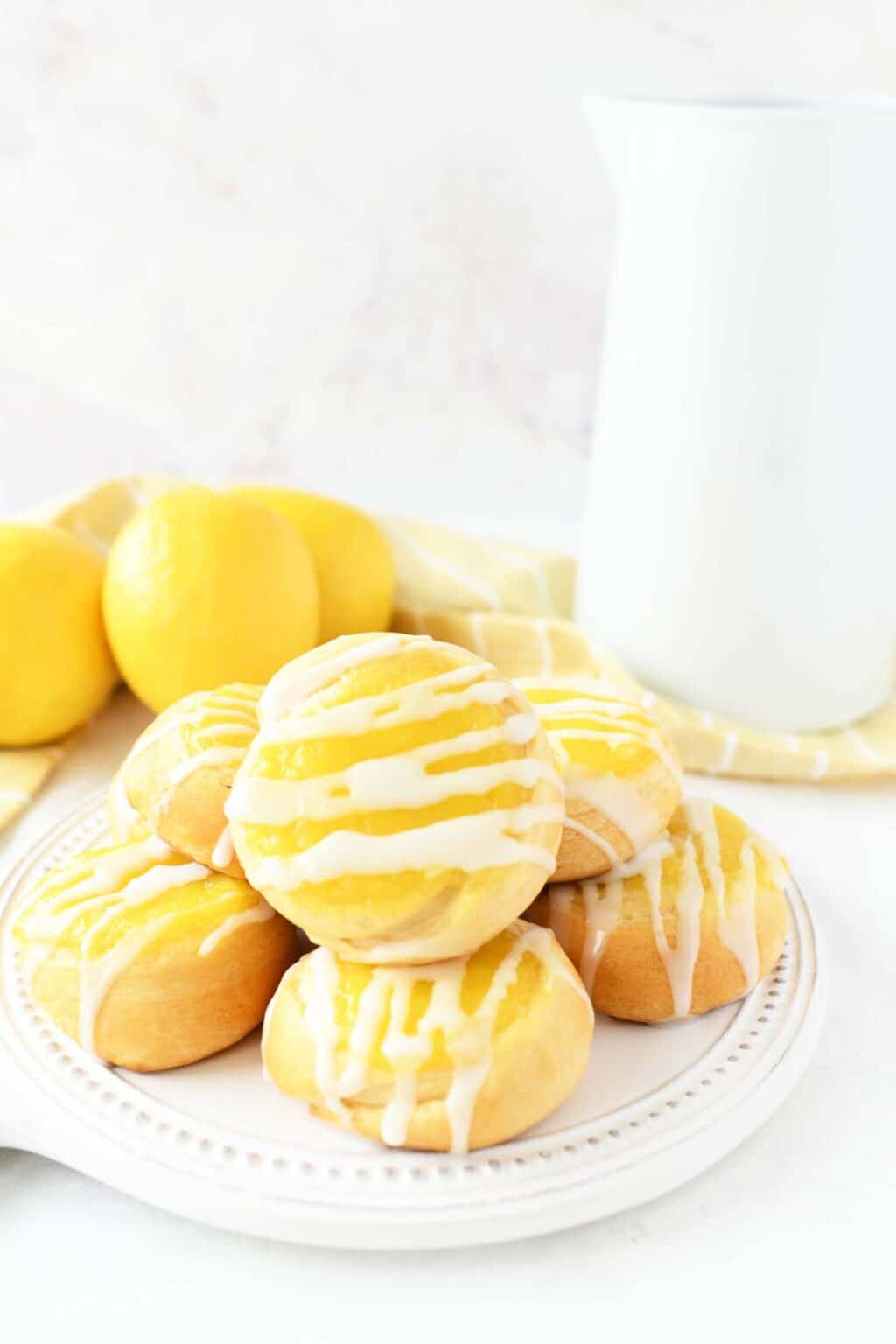 Easy Lemon Crescent Danish - Sizzling Eats