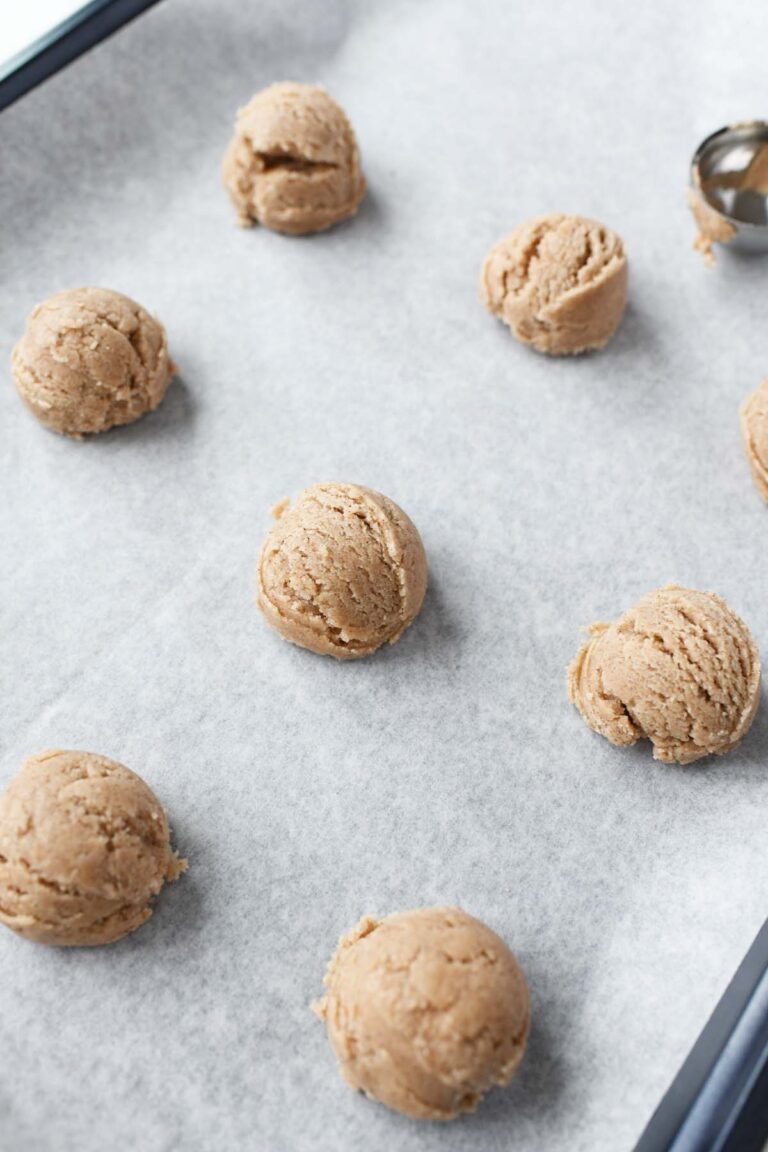 Soft and Chewy Cinnamon Cookies - Sizzling Eats