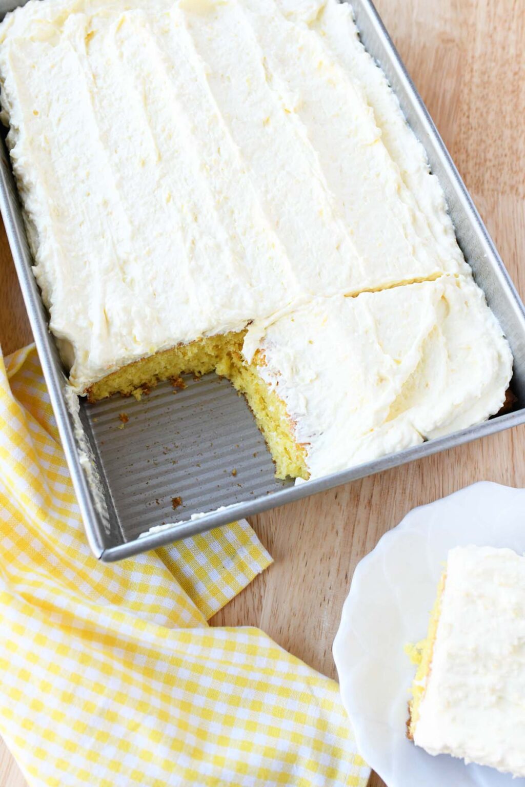Pineapple Sunshine Cake Recipe - Sizzling Eats
