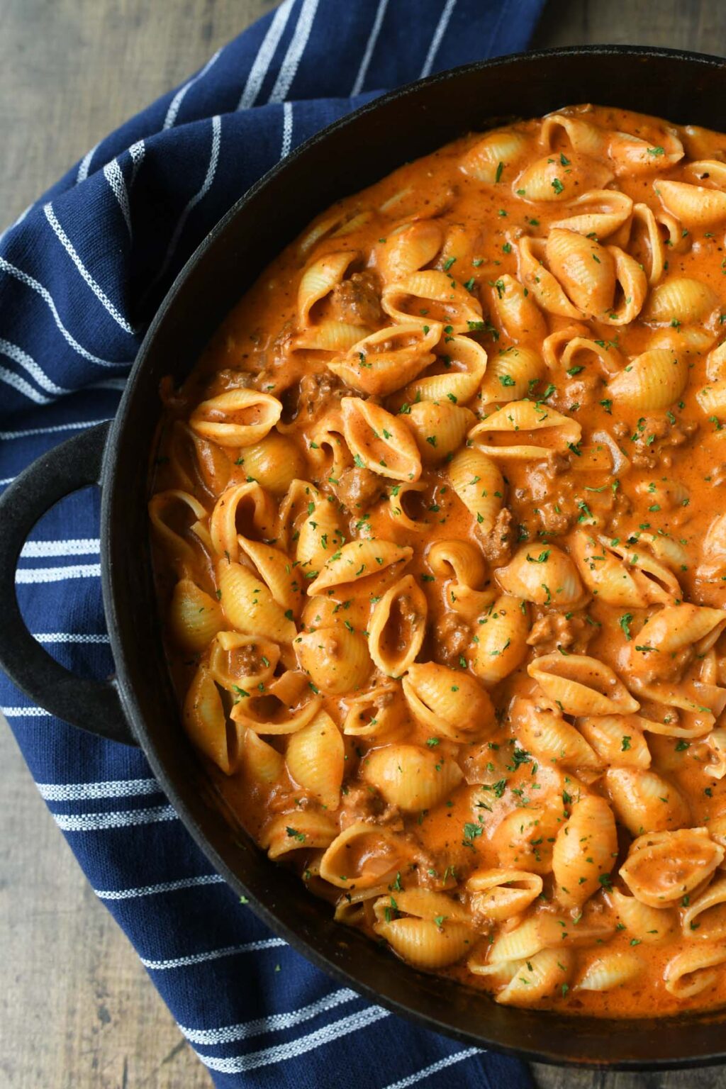How to Make Creamy Beef and Shells - Sizzling Eats