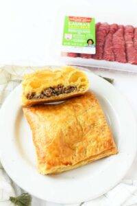Easy Cheesy Beef, Onion, & Potato Puff Pastry Pockets - Sizzling Eats
