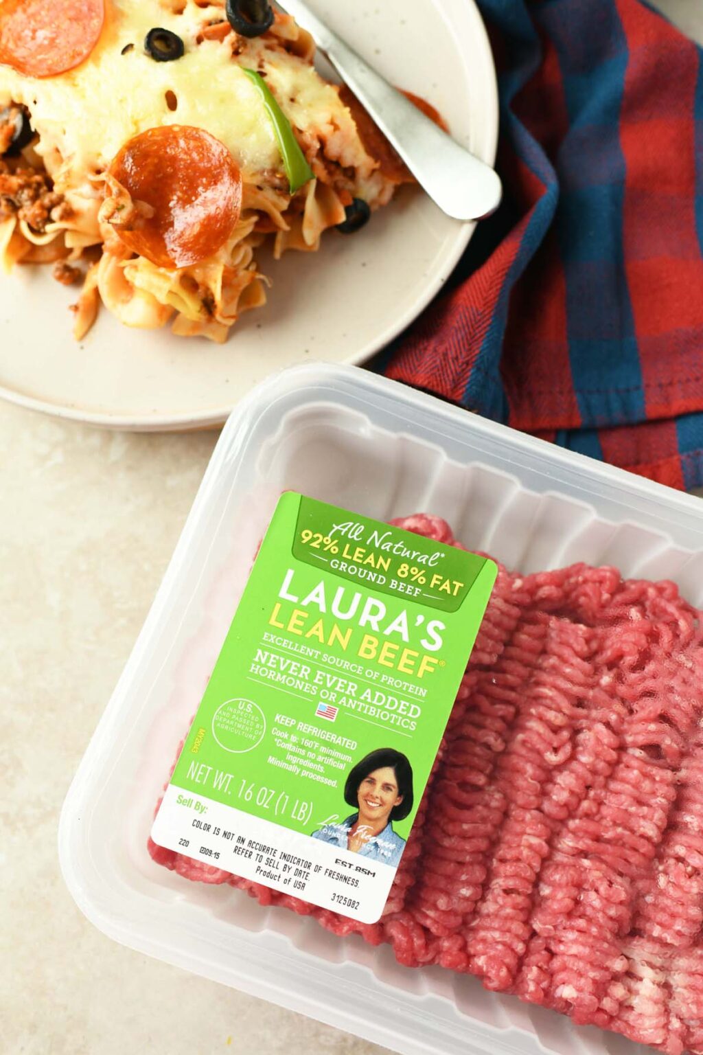 Ground Beef Pepperoni Pizza Casserole - Sizzling Eats