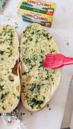 Grilled Garlic Bread: The Ultimate BBQ Side - Sizzling Eats